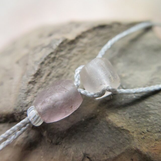 アンティーク 緒 古代ブルーレース ＆ 古代水晶 ＋ 出土ロシアンブルー ＆ グーズベリー ネックレス 千世 chitose | iichi 日々の暮らしを心地よくするハンドメイドや ...