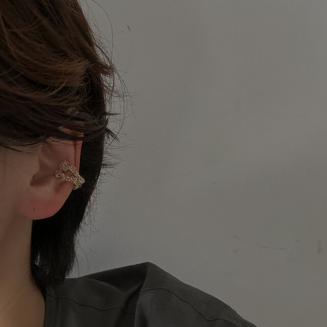 Moja Ear-Cuff | iichi 日々の暮らしを心地よくするハンドメイドやアンティークのマーケットプレイス