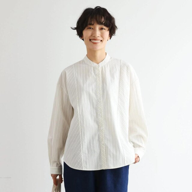 実用性と上品さを兼ね備えたストライプシャツ コットンジャガードストライプシャツ ベージュ＊ホワイト 250507-2 | iichi 日々の暮らしを心地よくするハンドメイドやアンティークの ...