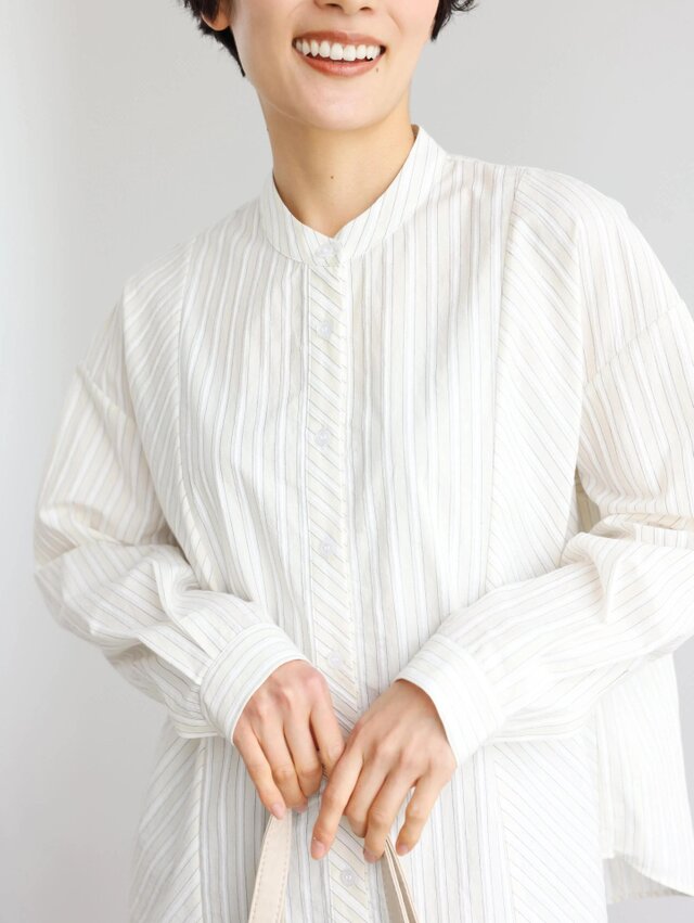 実用性と上品さを兼ね備えたストライプシャツ コットンジャガードストライプシャツ ベージュ＊ホワイト 250507-2 | iichi 日々の暮らしを心地よくするハンドメイドやアンティークの ...