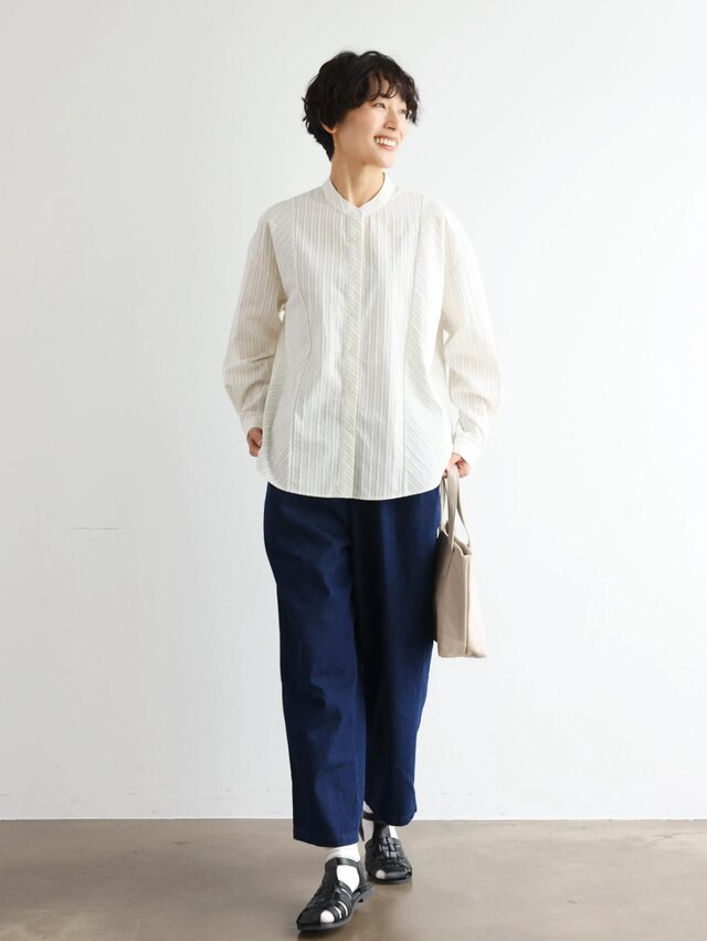 実用性と上品さを兼ね備えたストライプシャツ コットンジャガードストライプシャツ ベージュ＊ホワイト 250507-2 | iichi 日々の暮らしを心地よくするハンドメイドやアンティークの ...