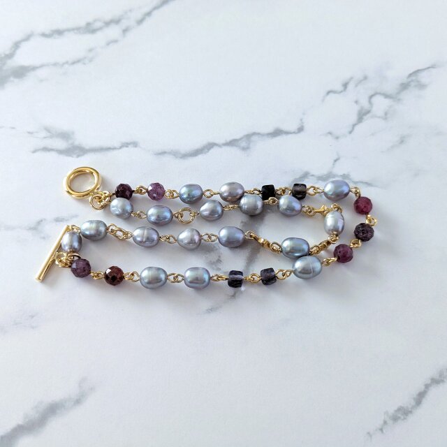 淡水パールの二連ブレスレット(B0372) | iichi 日々の暮らしを心地よくするハンドメイドやアンティークのマーケットプレイス