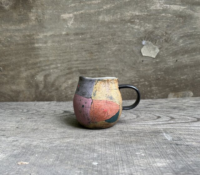 化粧掻き落とし文様 マグカップ165 | iichi 日々の暮らしを心地よくするハンドメイドやアンティークのマーケットプレイス