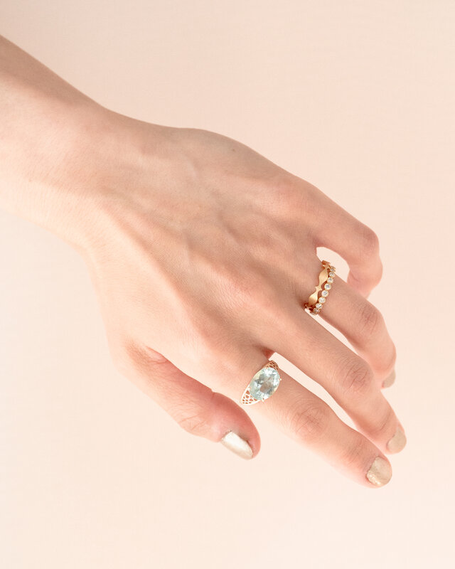 K10 Rosette Ring / Aurora Aquamarine | iichi 日々の暮らしを心地よくするハンドメイドやアンティークのマーケットプレイス