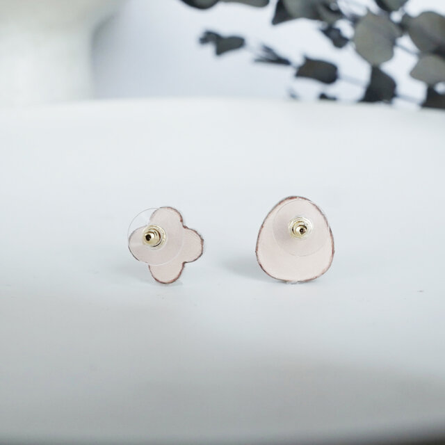 TP-259 美濃焼 パールの花型 x ヴィンテージの楕円型【 裏面レザー加工 】 | iichi 日々の暮らしを心地よくするハンドメイドやアンティークのマーケットプレイス