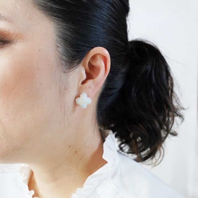 TP-259 美濃焼 パールの花型 x ヴィンテージの楕円型【 裏面レザー加工 】 | iichi 日々の暮らしを心地よくするハンドメイドやアンティークのマーケットプレイス