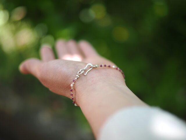 -Labradorite- braid bracelet | iichi 日々の暮らしを心地よくするハンドメイドやアンティークのマーケットプレイス