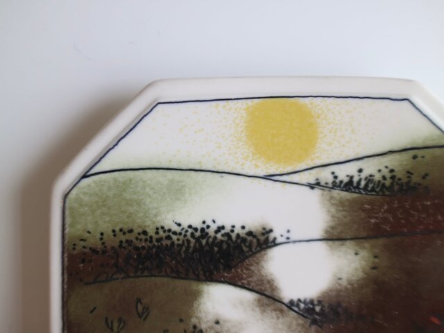 ARABIA×FINNAIR / Helja ヘルヤ summer midnight sun 陶板 No.5641 | iichi 日々の暮らしを心地よくするハンドメイドやアンティークの ...