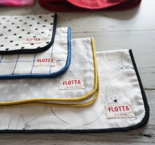 エフロッタのお散歩set-3- | iichi 日々の暮らしを心地よくするハンドメイドやアンティークのマーケットプレイス