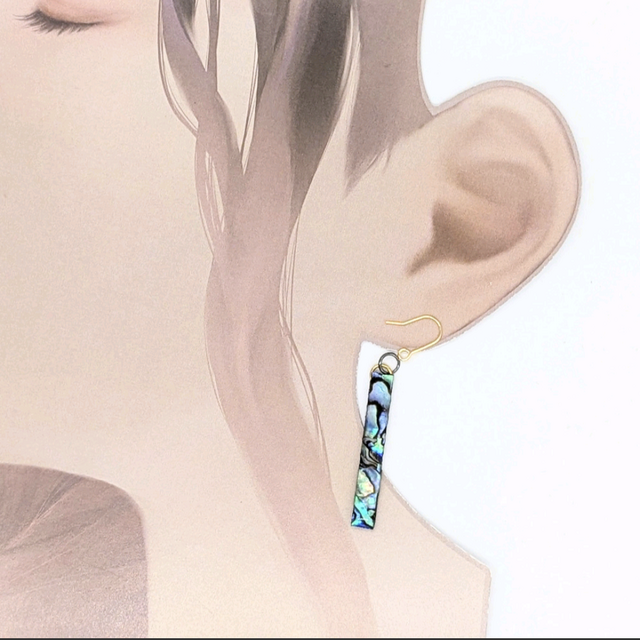 ブルー螺鈿のスティックの ピアスイヤリング【18 | iichi 日々の暮らしを心地よくするハンドメイドやアンティークのマーケットプレイス