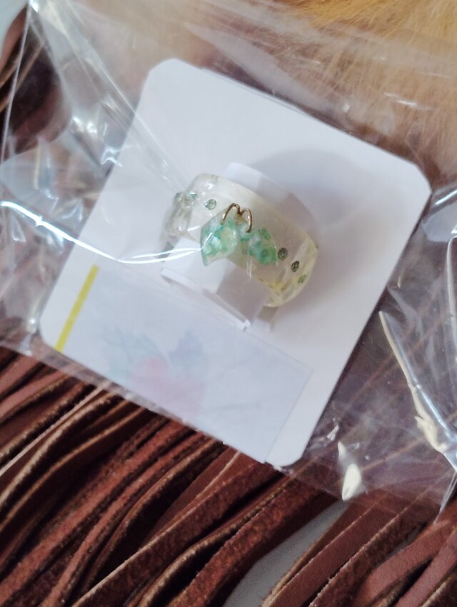 春のリーフリング10号 | iichi 日々の暮らしを心地よくするハンドメイドやアンティークのマーケットプレイス