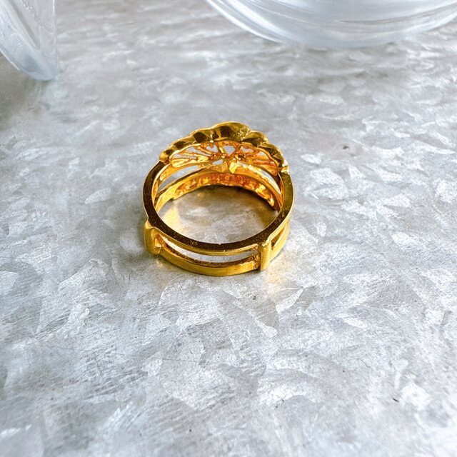 RA97-【 AVON 】エイボン・ヴィンテージリング 1998 Gold-tone Cubic Zirconia | iichi 日々の暮らしを心地よくするハンドメイドやアンティークの ...