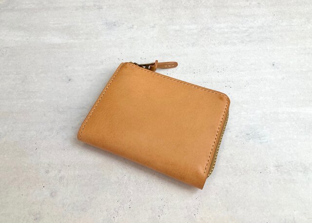 手縫いのLFコンパクトウォレット / イタリアンレザー / オリジナルBOX付 | iichi 日々の暮らしを心地よくするハンドメイドやアンティークのマーケットプレイス