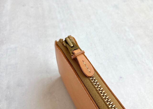 手縫いのLFコンパクトウォレット / イタリアンレザー / オリジナルBOX付 | iichi 日々の暮らしを心地よくするハンドメイドやアンティークのマーケットプレイス