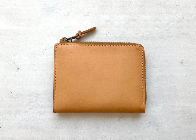 手縫いのLFコンパクトウォレット / イタリアンレザー / オリジナルBOX付 | iichi 日々の暮らしを心地よくするハンドメイドやアンティークのマーケットプレイス