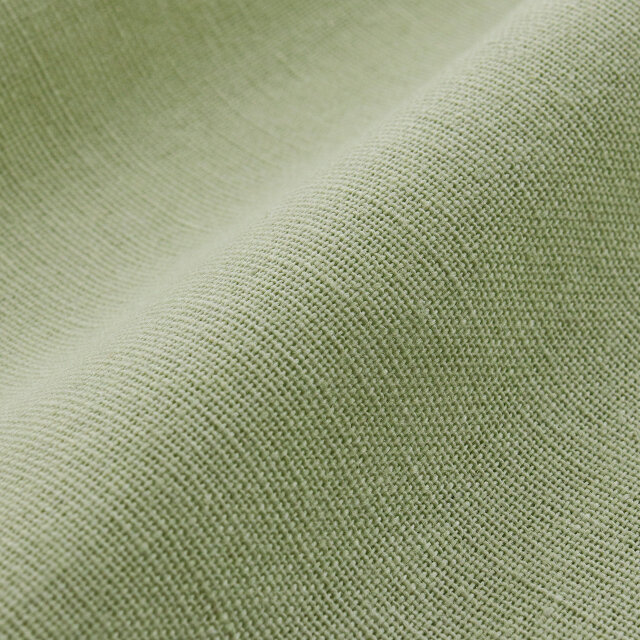 やわらかく、軽やかに。 リネン混 スモックワンピース （ピスタチオ）OP34 | iichi 日々の暮らしを心地よくするハンドメイドやアンティークのマーケットプレイス