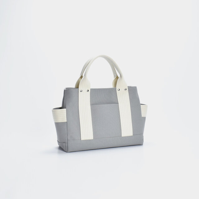 【受注製作】スクエアキャンバストートM（ライトグレー×アイボリー） | iichi 日々の暮らしを心地よくするハンドメイドやアンティークのマーケットプレイス