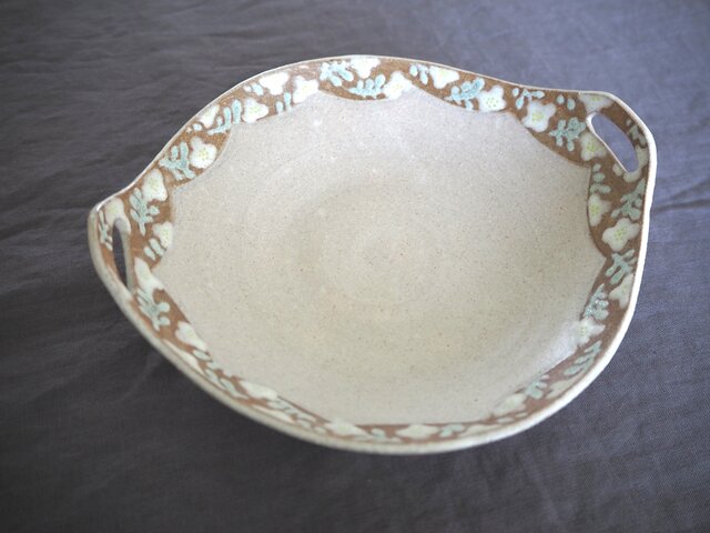 手付き鉢 『Floral Pattern』 | iichi 日々の暮らしを心地よくするハンドメイドやアンティークのマーケットプレイス