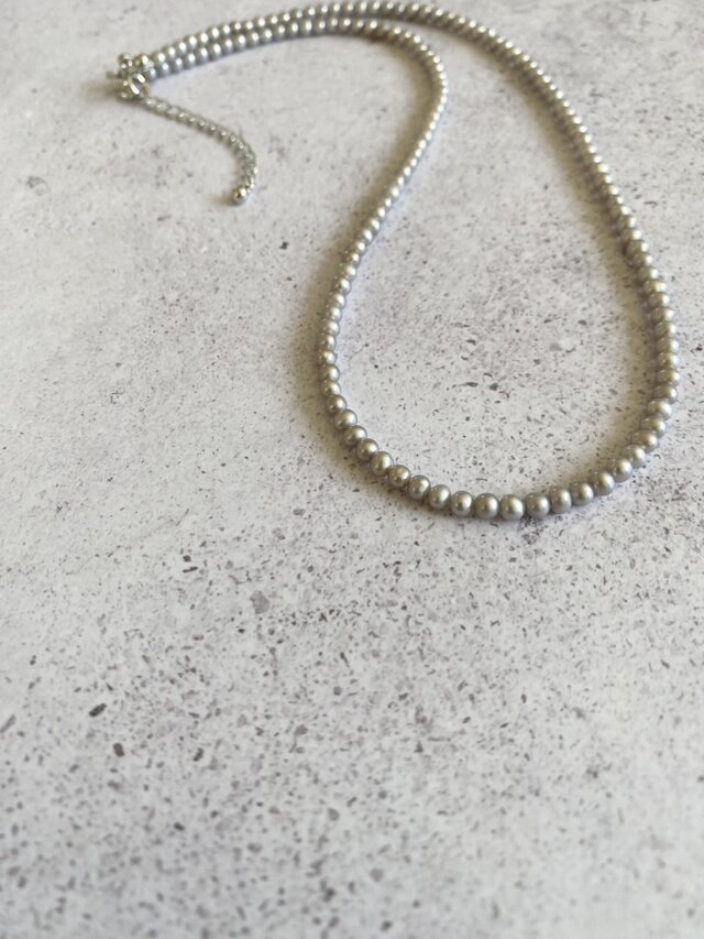 Pearls Necklaces:Gray Silver淡水パールネックレス43cm～48.5cm グレー/シルバーグレー | iichi 日々の暮らしを心地よくするハンドメイドやアンティーク ...