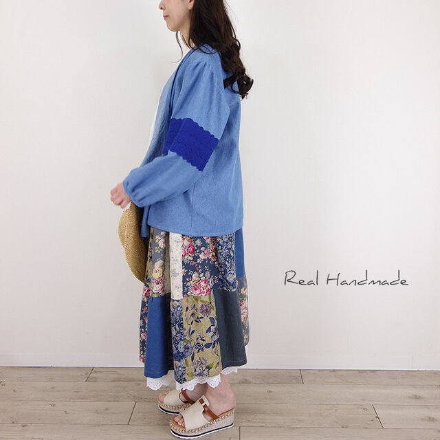 ロイヤルブルーレース袖のコットンリネンデニム・ストールカーディガン | iichi 日々の暮らしを心地よくするハンドメイドやアンティークのマーケットプレイス