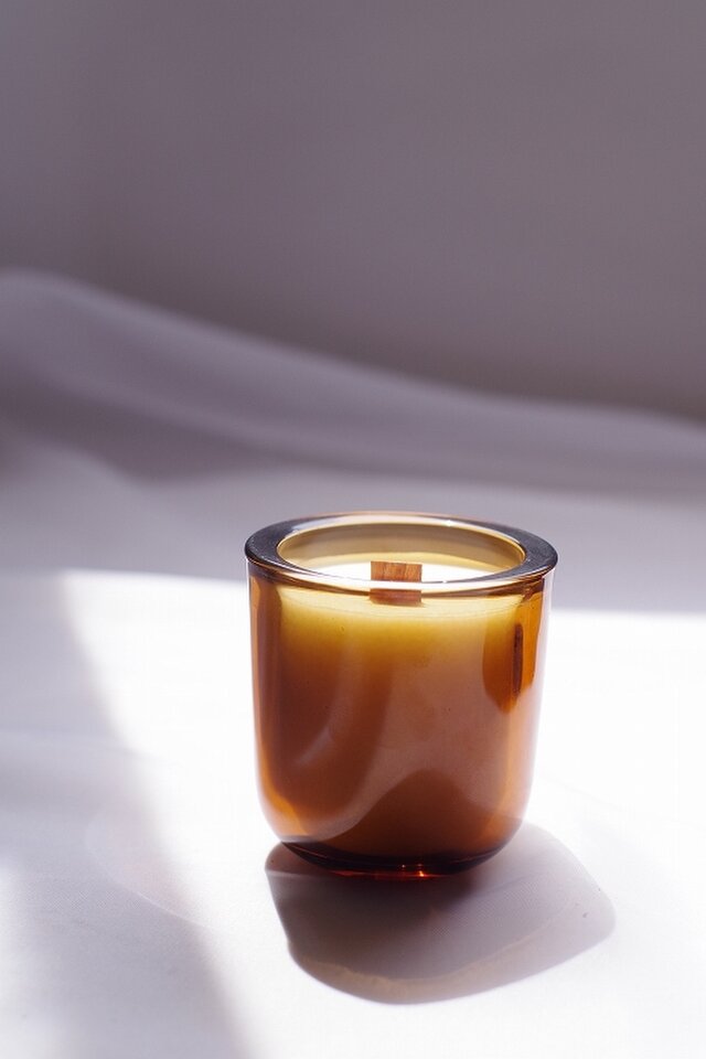 「Still（スティル）」 – 木芯の癒しのアロマキャンドル 大人のリラックス時間 | iichi 日々の暮らしを心地よくするハンドメイドやアンティークのマーケットプレイス