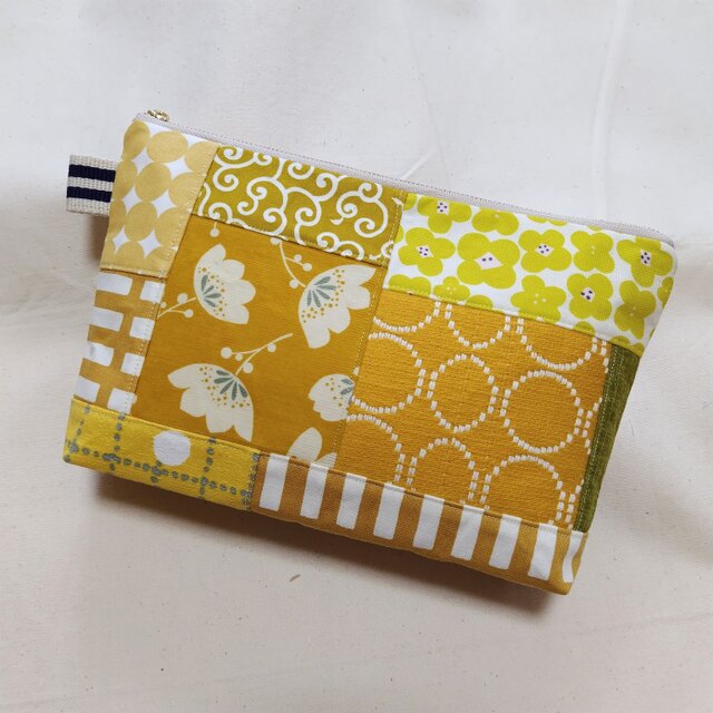 ポーチ パッチワーク | iichi 日々の暮らしを心地よくするハンドメイドやアンティークのマーケットプレイス