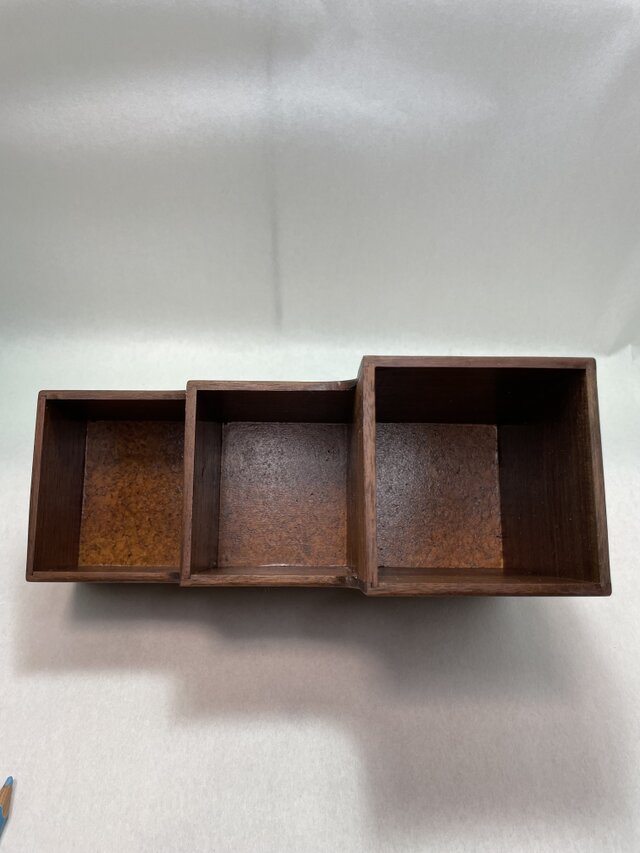 チークのペン立て | iichi 日々の暮らしを心地よくするハンドメイドやアンティークのマーケットプレイス