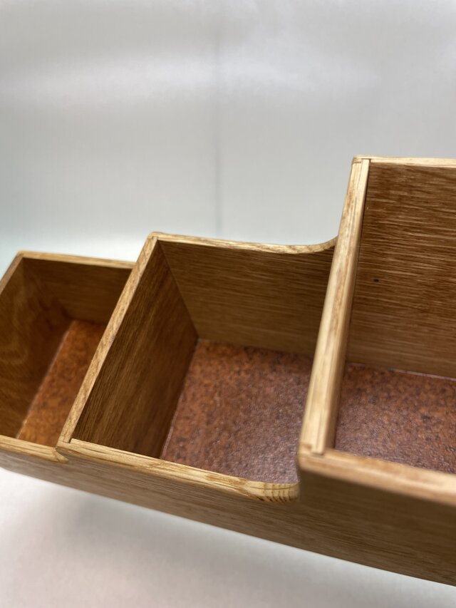 オークのペン立て | iichi 日々の暮らしを心地よくするハンドメイドやアンティークのマーケットプレイス