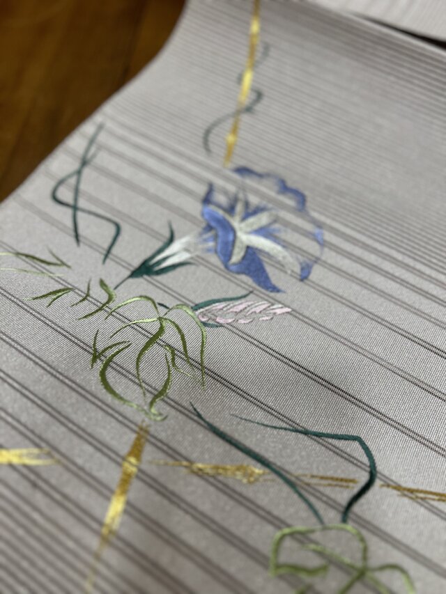 正絹 絽綴れ 朝顔手刺繍 なごや帯 | iichi 日々の暮らしを心地よくするハンドメイドやアンティークのマーケットプレイス