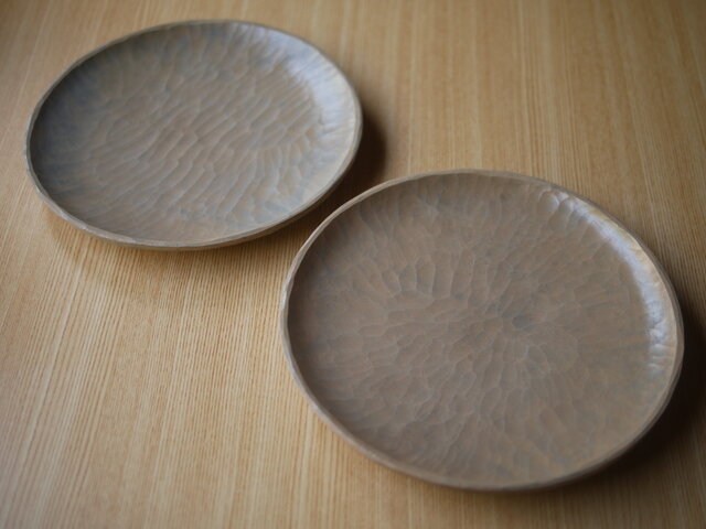 丸皿235 はんのき 白漆 #0424 | iichi 日々の暮らしを心地よくするハンドメイドやアンティークのマーケットプレイス