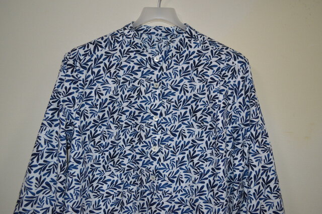 軽い着心地！「夏のヨークブラウス」 | iichi 日々の暮らしを心地よくするハンドメイドやアンティークのマーケットプレイス