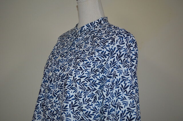 軽い着心地！「夏のヨークブラウス」 | iichi 日々の暮らしを心地よくするハンドメイドやアンティークのマーケットプレイス