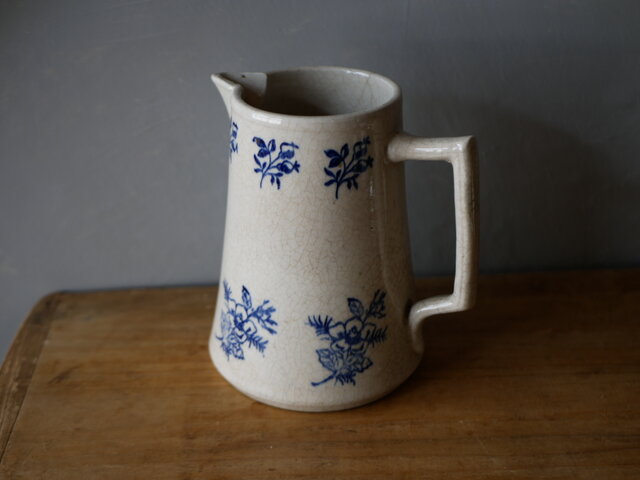 SAINT－UZE ピシェ 花器 水差し アンティーク ブロカントのある暮らし | iichi 日々の暮らしを心地よくするハンドメイドやアンティークのマーケットプレイス