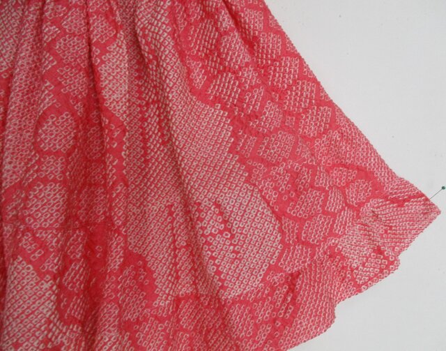 8240 絞りの羽織で作ったミニスカート ＃送料無料のコピー | iichi 日々の暮らしを心地よくするハンドメイドやアンティークのマーケットプレイス