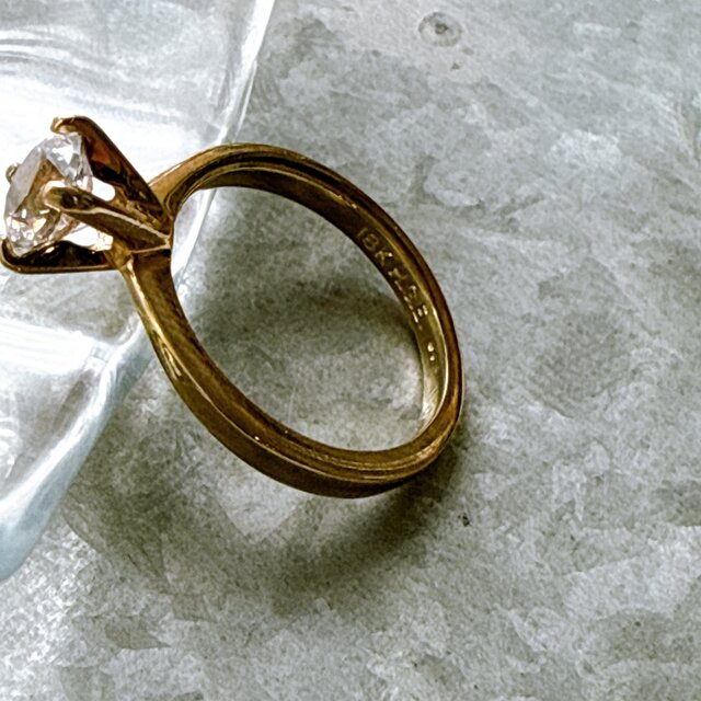 RA99-【 AVON 】エイボン・ヴィンテージリング 1990s 18K H.G.E. Clear Rhinestones | iichi 日々の暮らしを心地よくするハンドメイドや ...