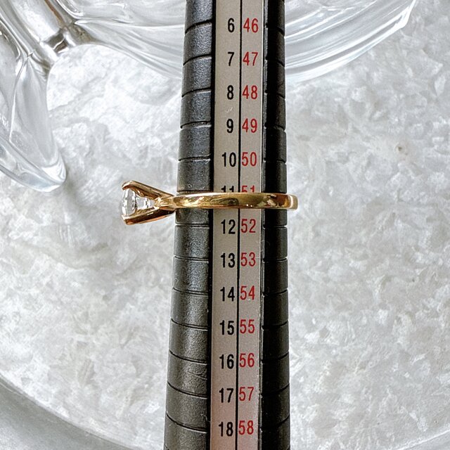 RA99-【 AVON 】エイボン・ヴィンテージリング 1990s 18K H.G.E. Clear Rhinestones | iichi 日々の暮らしを心地よくするハンドメイドや ...