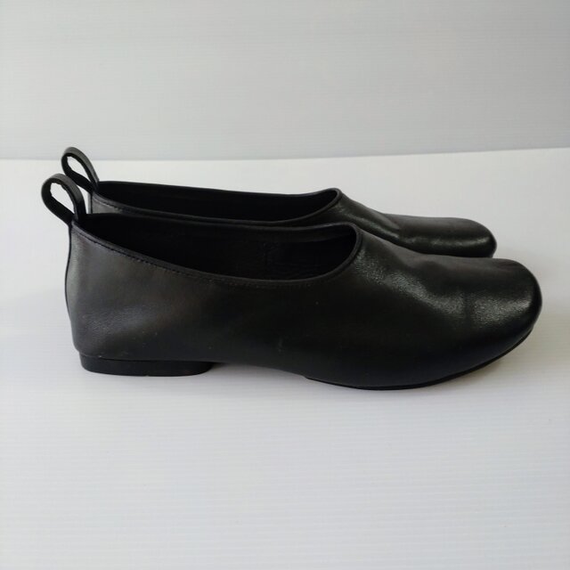 本革バレエシューズ 無料サイズ調整 色変更可 外反母趾 大人可愛い 本革 22cm～26cm | iichi 日々の暮らしを心地よくするハンドメイドやアンティークのマーケットプレイス