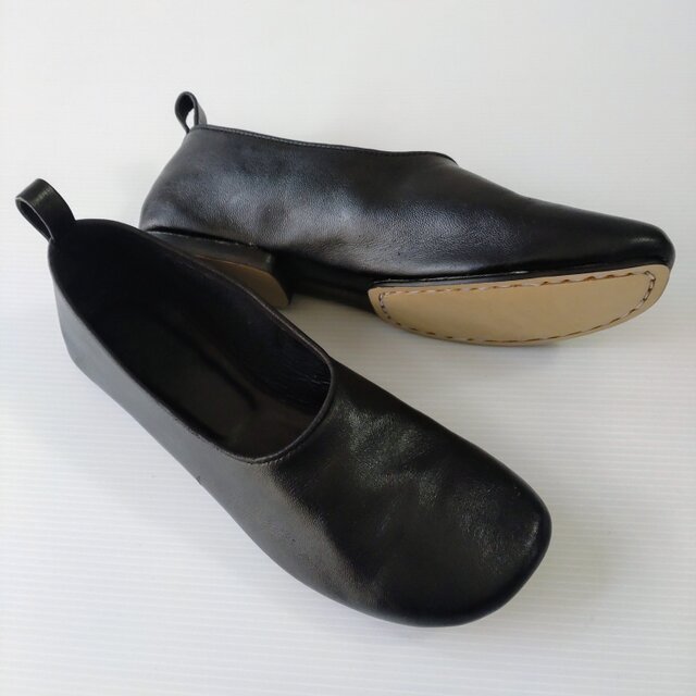 送料無料 本革バレエシューズ 無料サイズ調整 色変更可 外反母趾 大人可愛い 本革 22cm～26cm | iichi 日々の暮らしを心地よくするハンドメイドやアンティークのマーケットプレイス