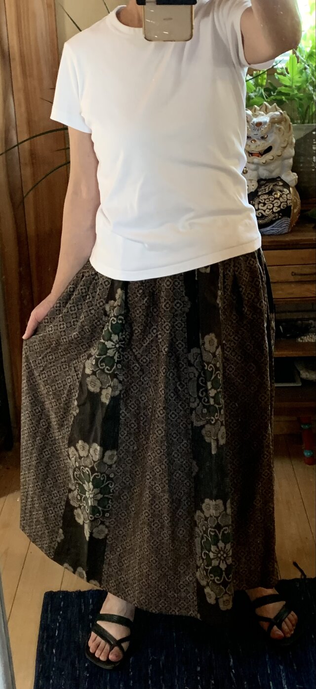 着物解からギャザースカート | iichi 日々の暮らしを心地よくするハンドメイドやアンティークのマーケットプレイス