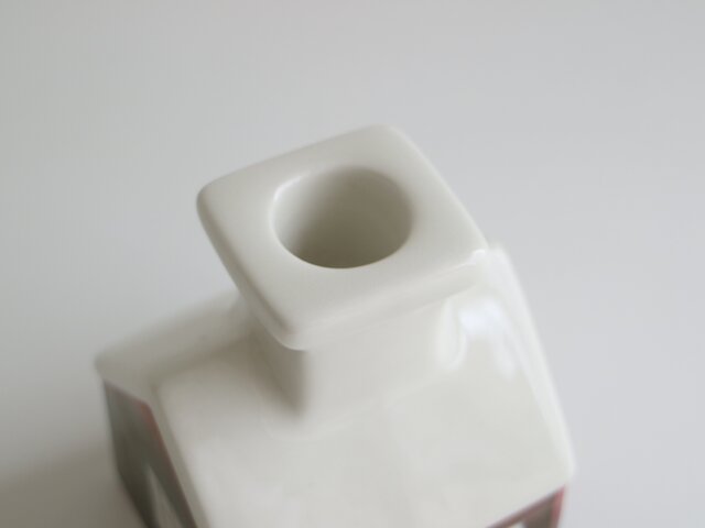 ARABIA / Helja ヘルヤ / Talo キャンドルスタンド レッド No.5913 | iichi 日々の暮らしを心地よくするハンドメイドやアンティークのマーケットプレイス