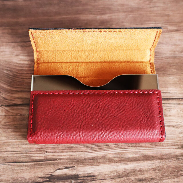 【馬好きに贈る】シンプルで上品な馬デザイン名刺入れ｜本革風・名入れOK | iichi 日々の暮らしを心地よくするハンドメイドやアンティークの ...