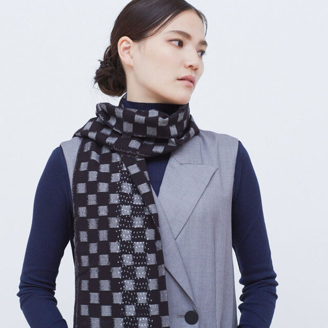 丸亀絣織物 ストール 8立ちの市松にアラレ | iichi 日々の暮らしを心地よくするハンドメイドやアンティークのマーケットプレイス