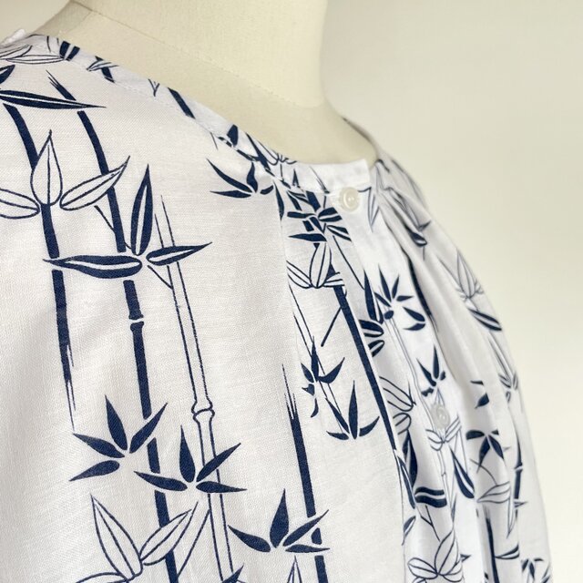 襟元タック ブラウス【送料込み】浴衣リメイク ホワイト | iichi 日々の暮らしを心地よくするハンドメイドやアンティークのマーケットプレイス