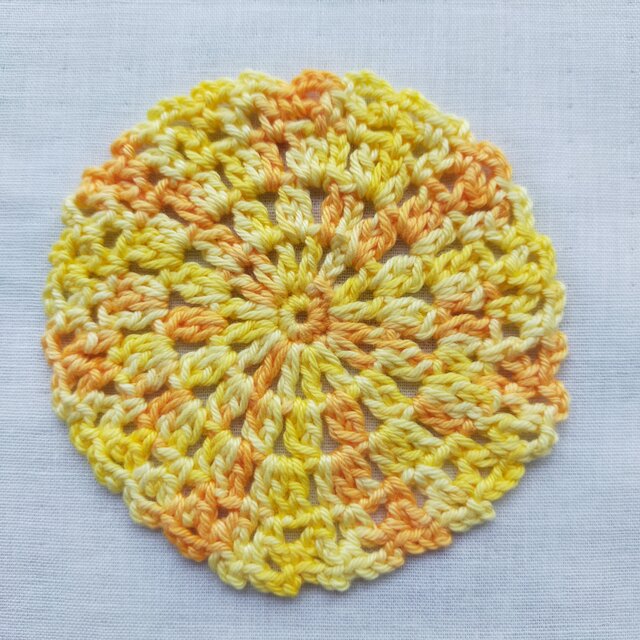 maaruI コースター イエロー系【10.0cm】 | iichi 日々の暮らしを心地よくするハンドメイドやアンティークのマーケットプレイス