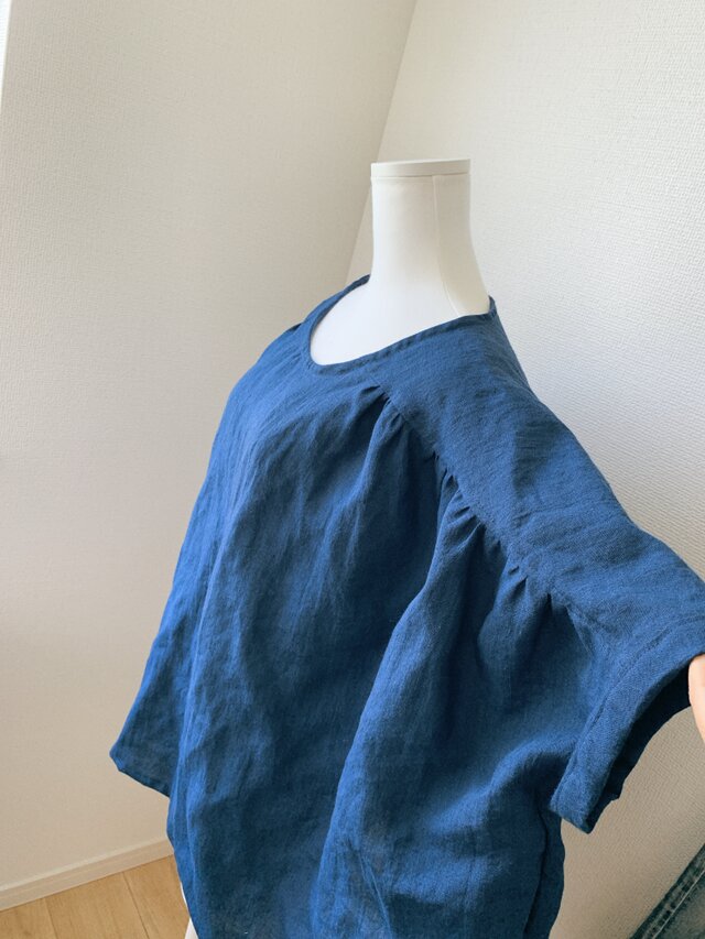 リネンギャザーブラウス | iichi 日々の暮らしを心地よくするハンドメイドやアンティークのマーケットプレイス