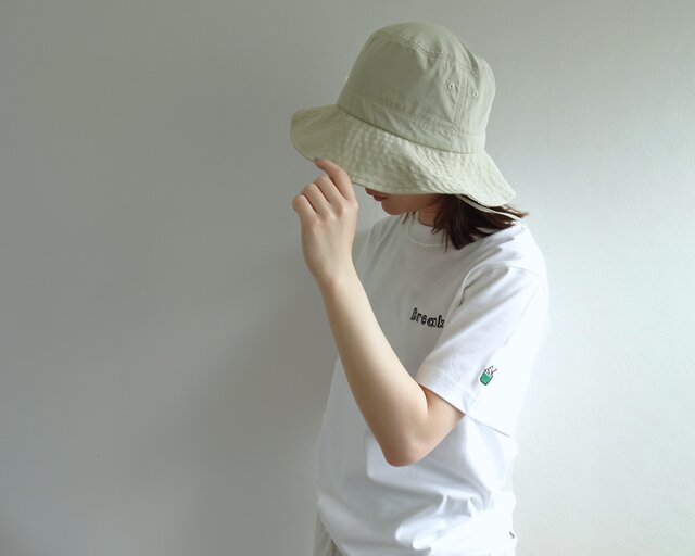 ヘビーウェイト／上質素材の刺繍Tシャツ＜カップコーヒー＞＜ソーダ＞ | iichi 日々の暮らしを心地よくするハンドメイドやアンティークのマーケットプレイス