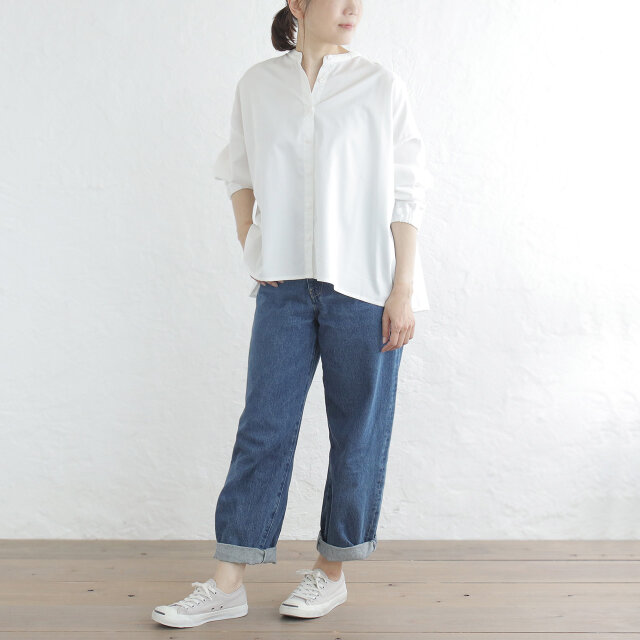 さらりと纏う スーピマコットン バンドカラーブラウス （オフホワイト）TP11 | iichi 日々の暮らしを心地よくするハンドメイドやアンティークのマーケットプレイス