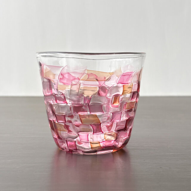 めんちょこ patch 15 | iichi 日々の暮らしを心地よくするハンドメイドやアンティークのマーケットプレイス