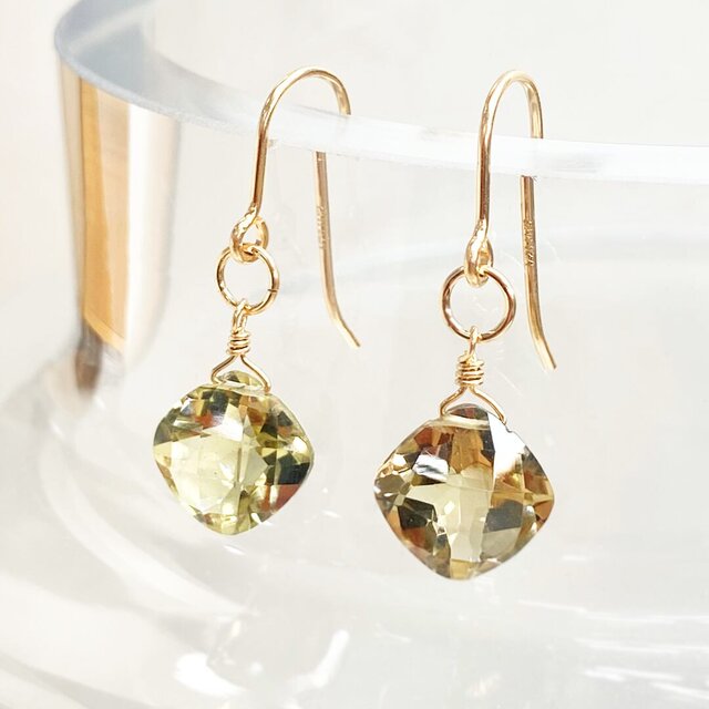 【イヤリング交換可能 ピアス】 イエロークォーツ | iichi 日々の暮らしを心地よくするハンドメイドやアンティークのマーケットプレイス
