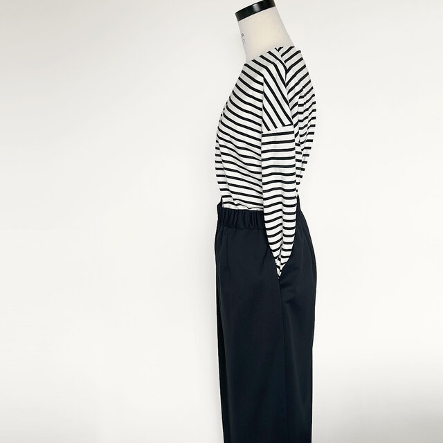 ドライ 吸水速乾 楽なのにきちんと見える フェイクスリット タイトスカート オフ白 SHANNON-TSK-WH | iichi 日々の暮らし ...